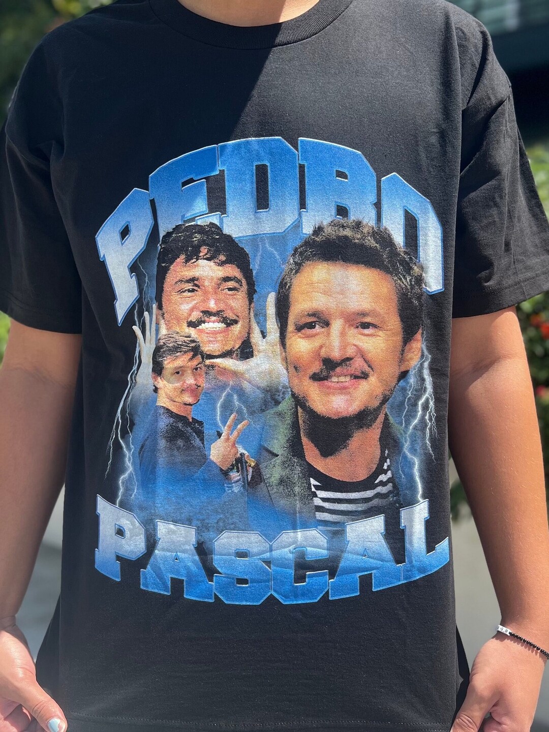 Pedro Pascal Shirt Gift for Women and Man Unisex T-shirt Pedro Pascal ...