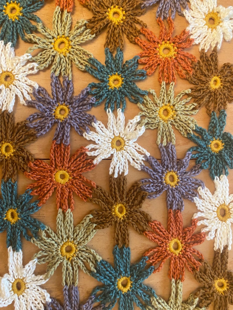 Flower Table Runner Crochet PATTERN - Etsy