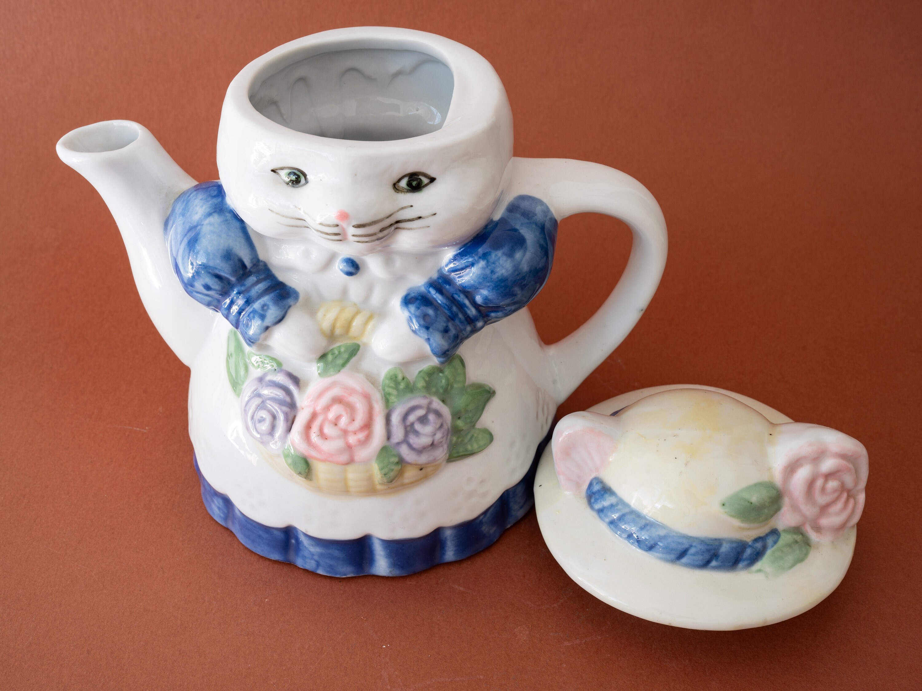 Cute Female Cat Teapot, Porcelain Multicolored Art Hand-painted Miss ...