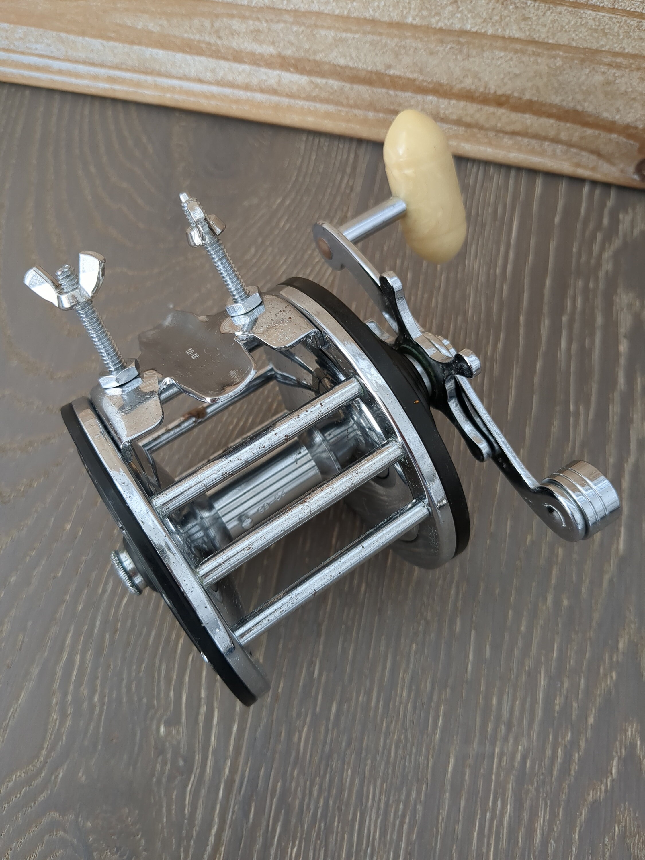 Vintage Penn Long Beach 66 Collectible Fishing Reel EXCELLENT - Etsy