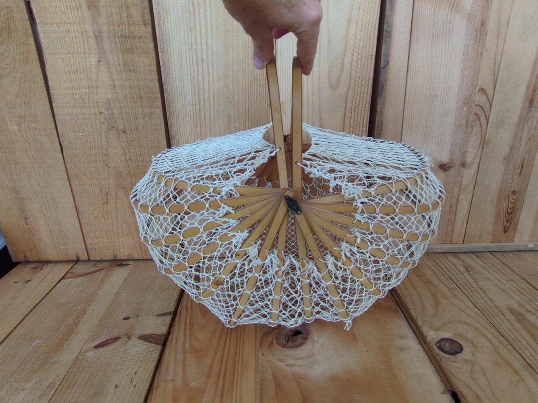 Vintage Japanese Collapsible Fishing Net Bamboo Basket Handbag. Retro ...