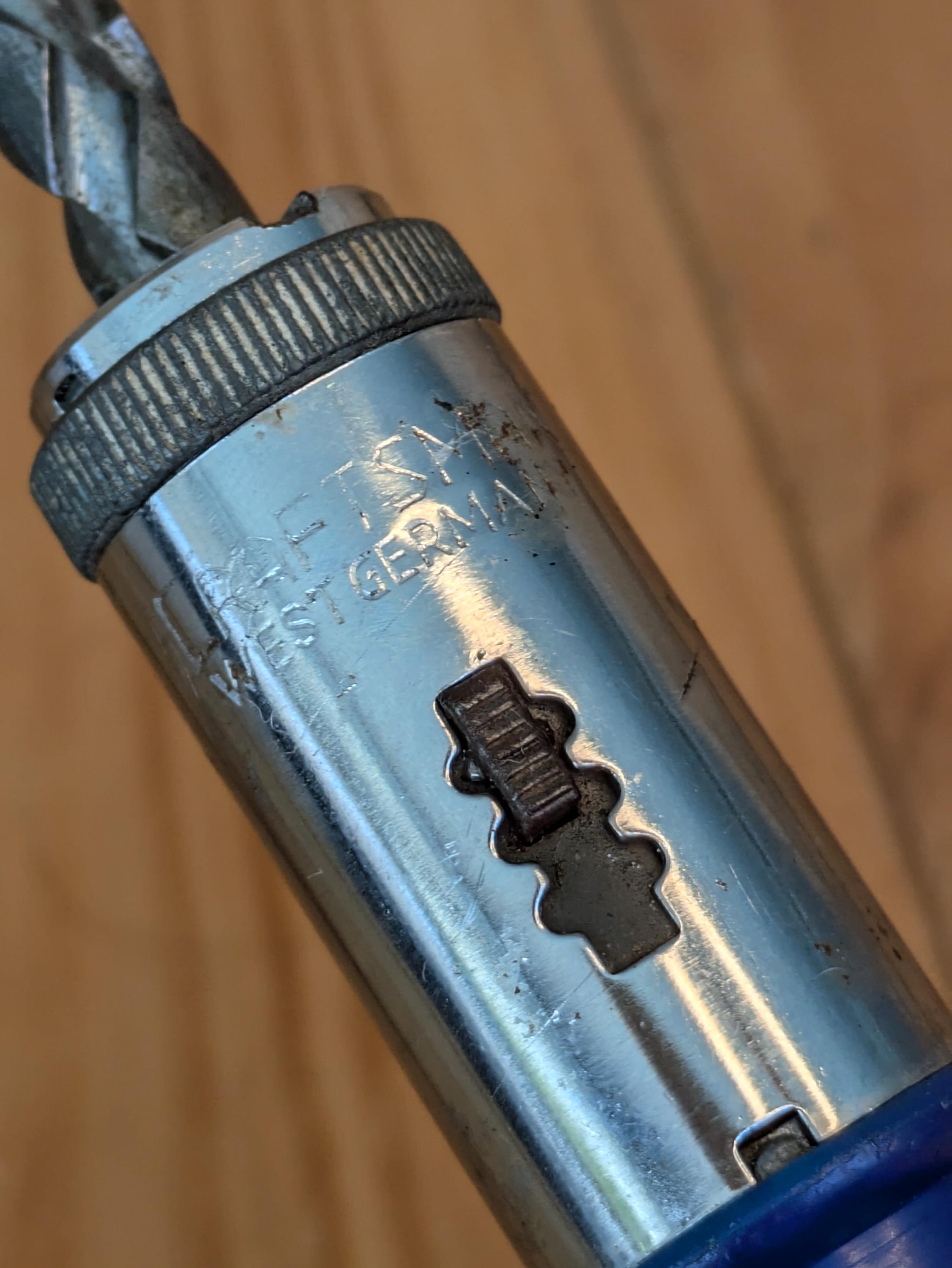 CRAFTSMAN 8 Spiral Ratcheting Screwdriver Wood Handle Made in West ...