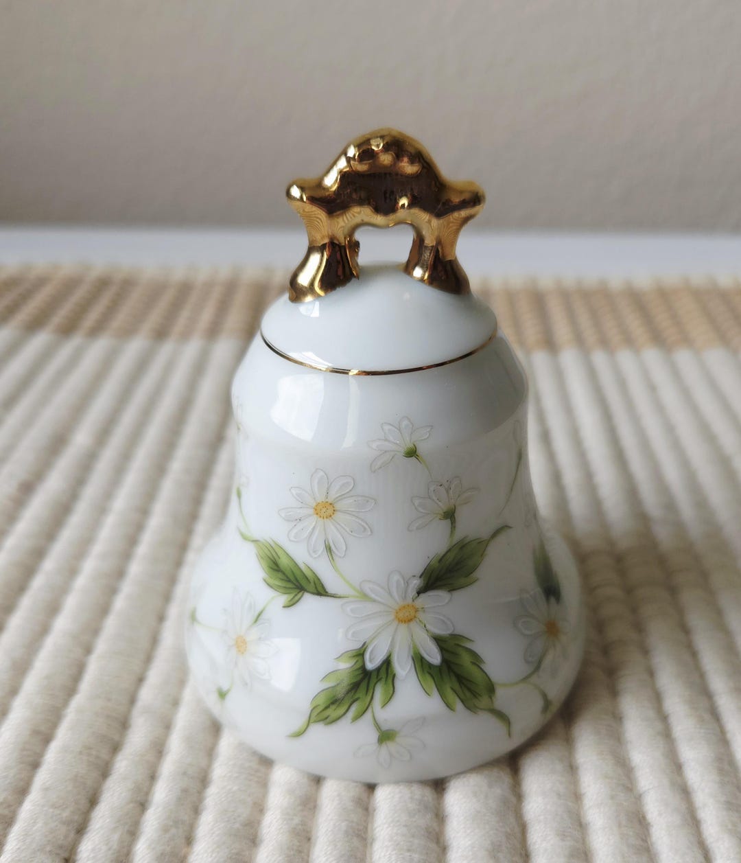 Vintage 1990 LEFTON Exclusives Collection Hand-painted Daisy Pattern ...