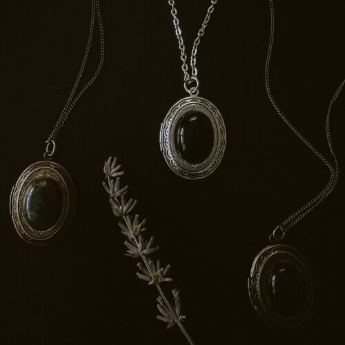 Assorted Solid Gold Antique and Vintage Lockets - Etsy