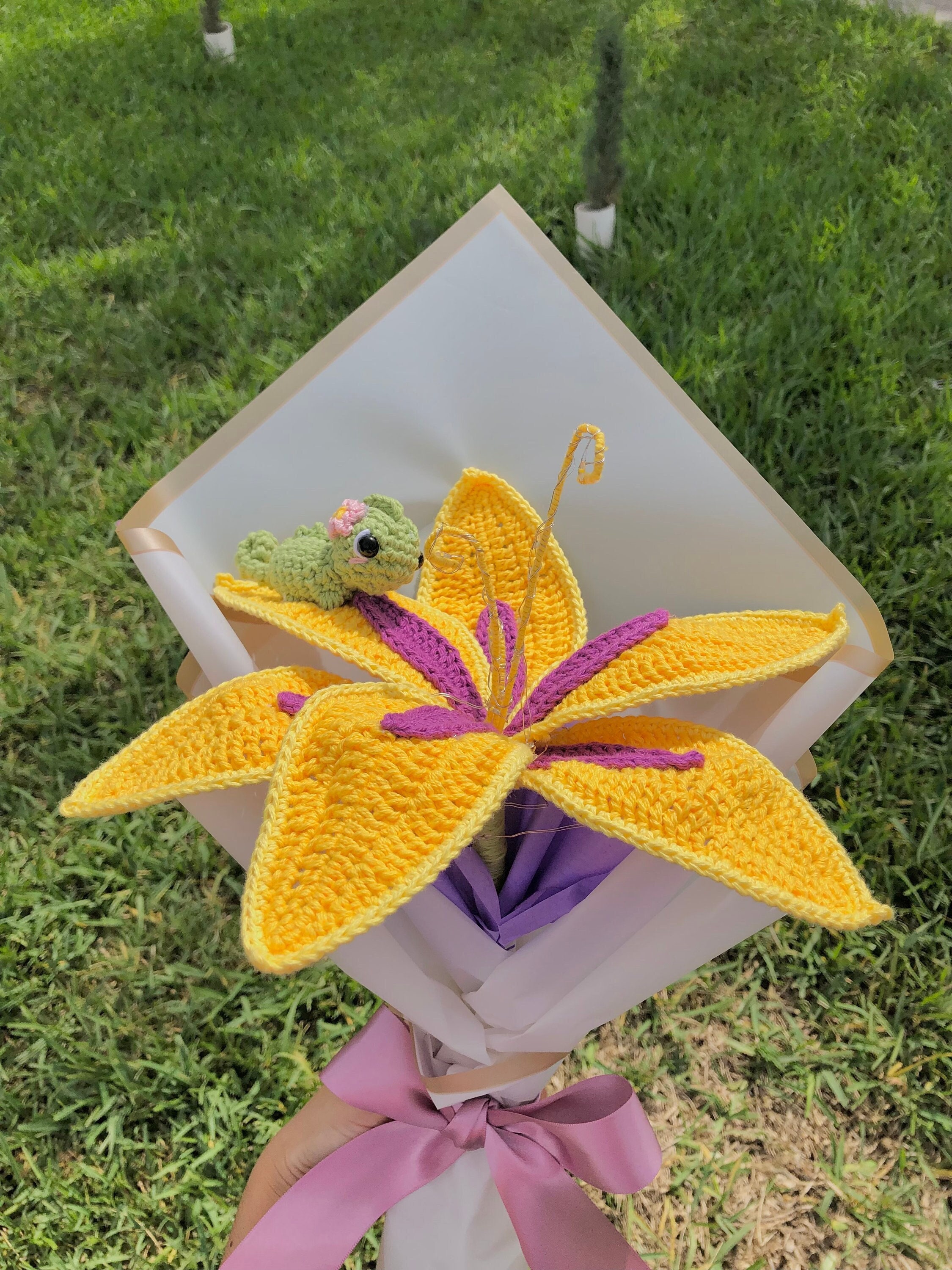Rapunzel Flower PDF PATTERN Flor de Rapunzel Bouquet of flowers ENG ...