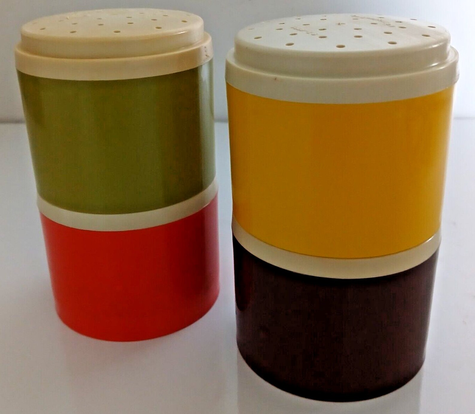 Vintage Tupperware Stacking Spice Shaker Containers Lot of 4 Harvest ...