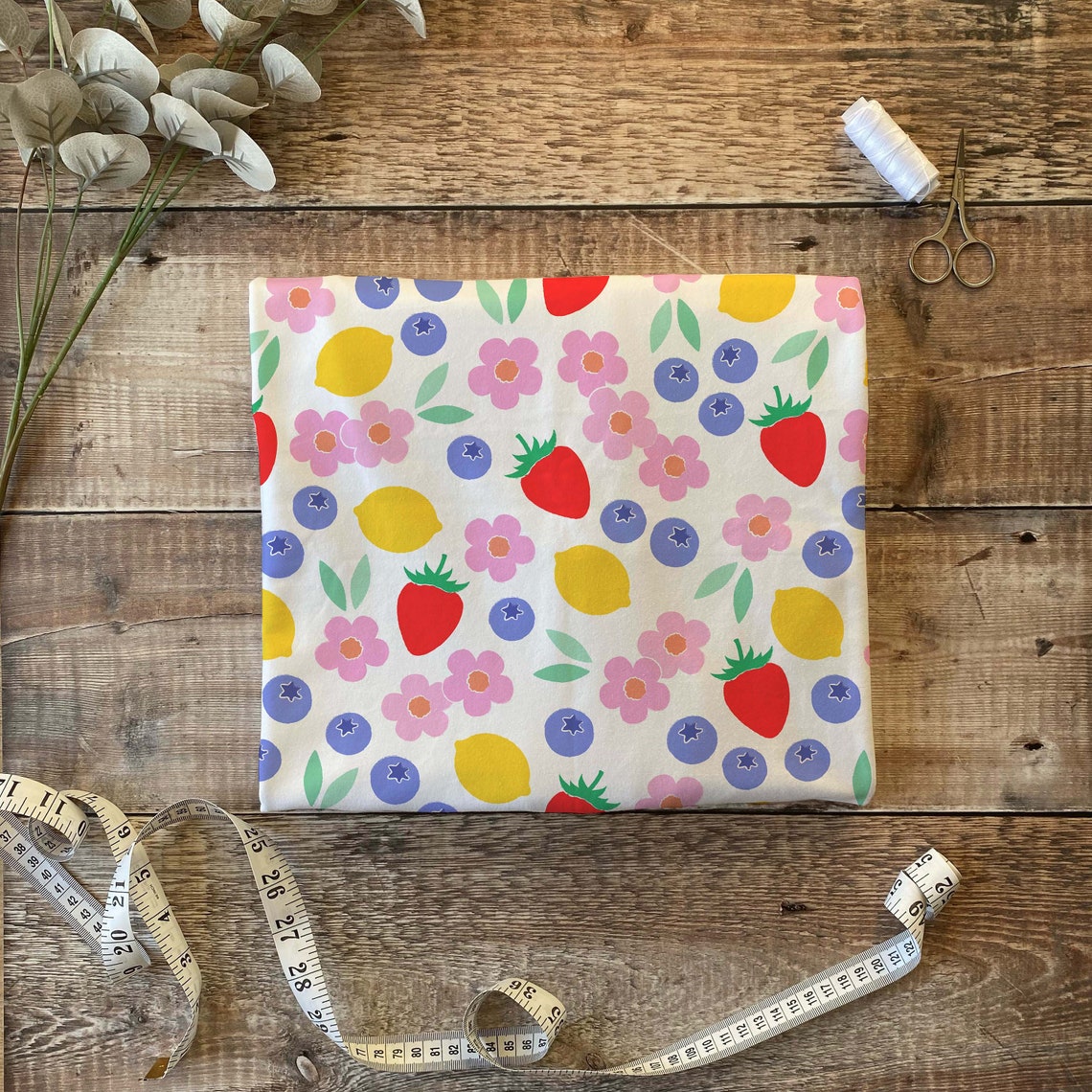 Sweet Fruit Seamless Pattern, Floral Fruit Surface Pattern, Fruit ...