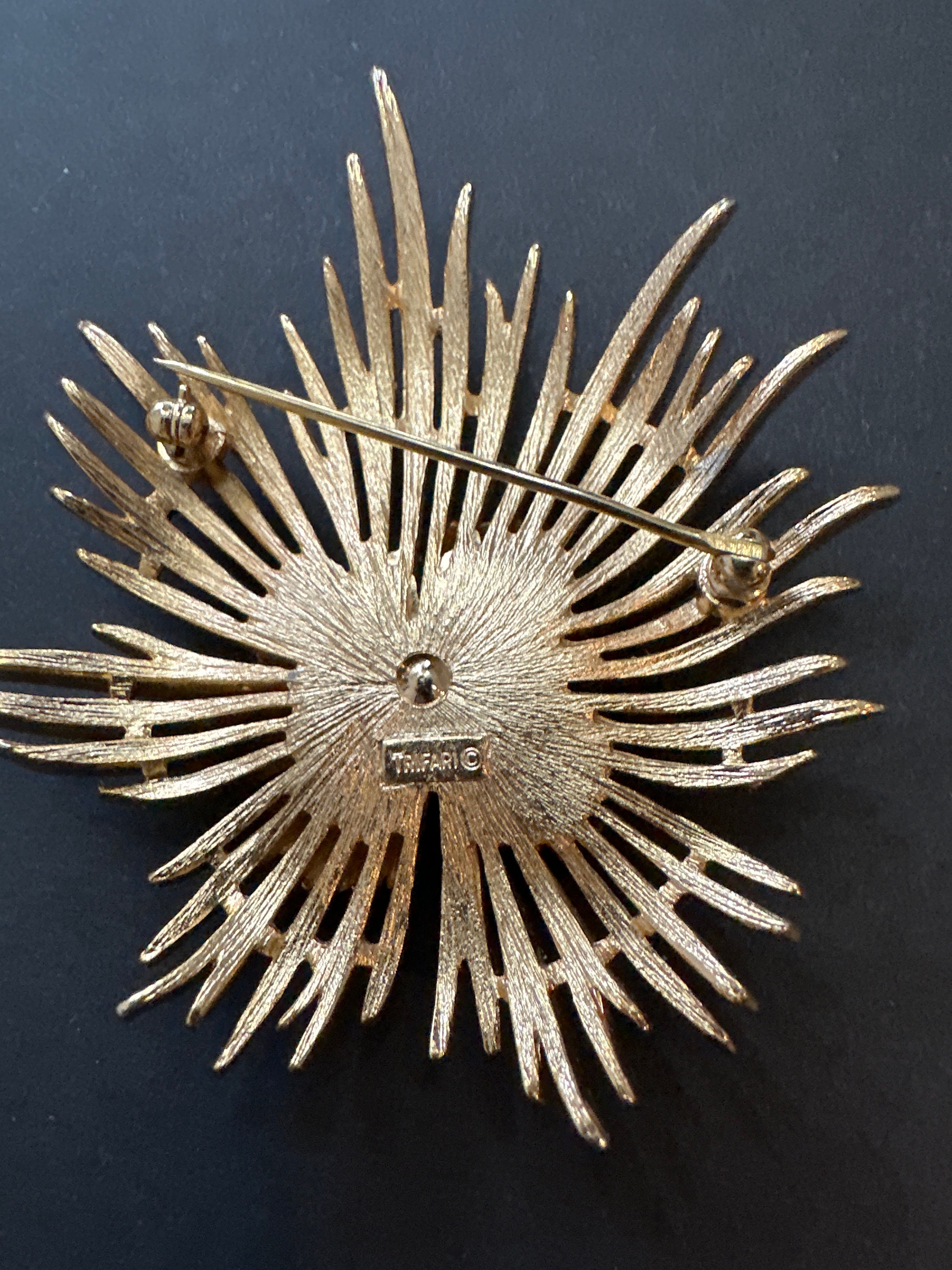 Beautiful Trifari Gold Burst Pin - Etsy