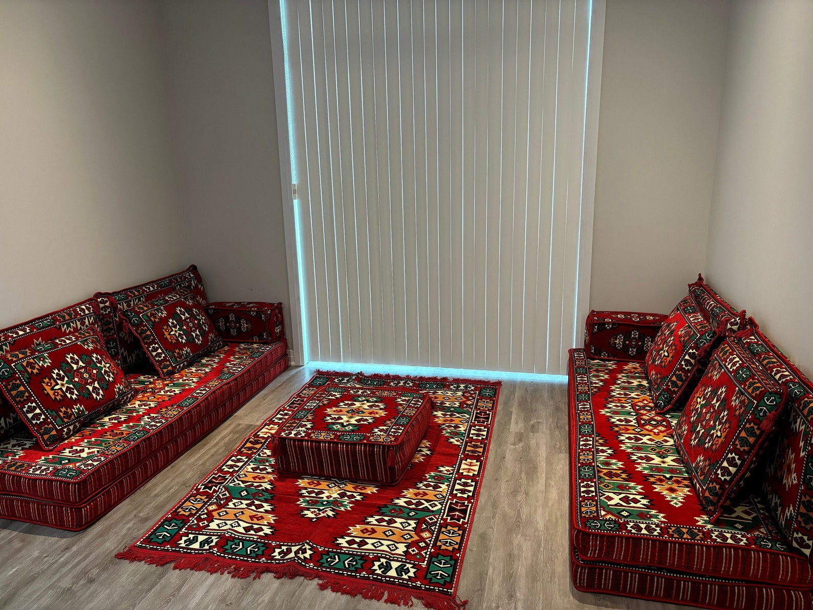 Arabic Majlis Floor Sofa Set: L-shape Modular Ottoman Couch & Rug - Etsy