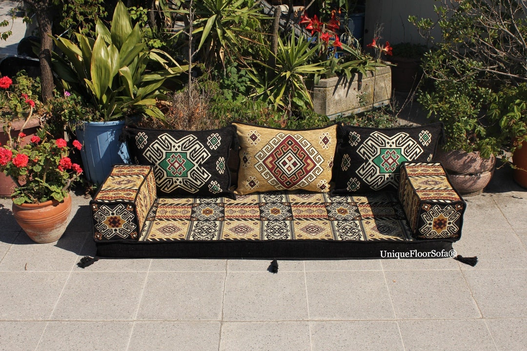 Beige Arabic Sofa Outdoor Floor Seating Couch, Floor Cushions, Garden ...
