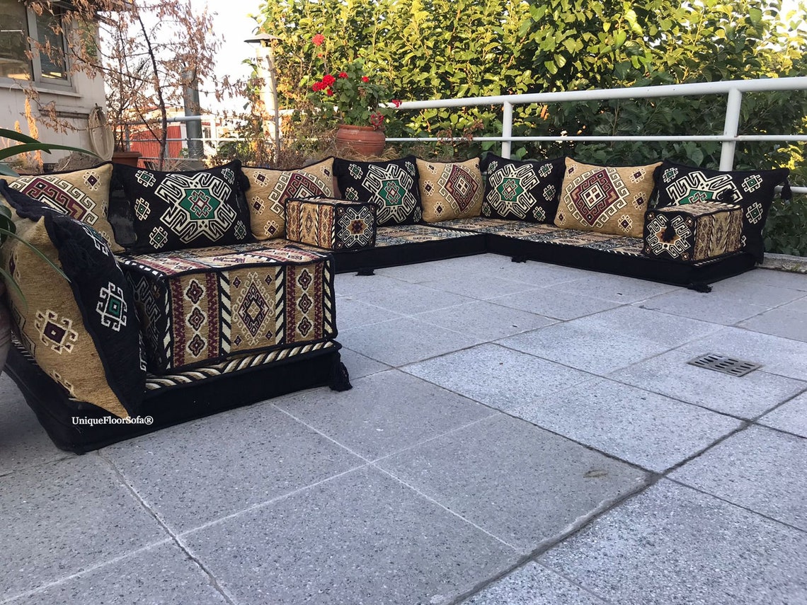 U Shaped Arabic Majlis Sofa Set: Indoor/outdoor Floor Seating, Ottoman ...