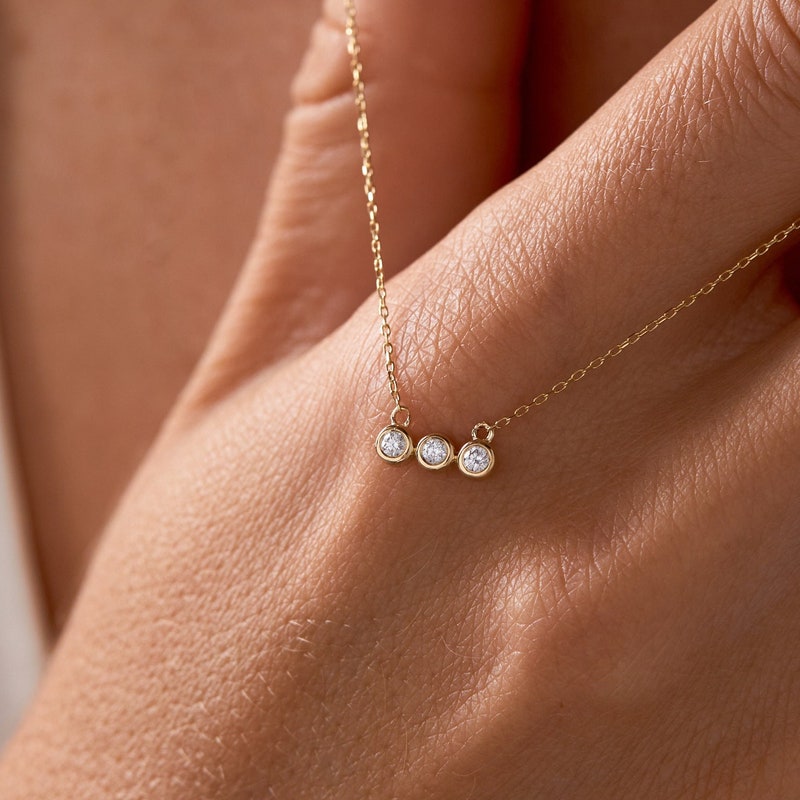 Dainty Gold Necklace - Etsy