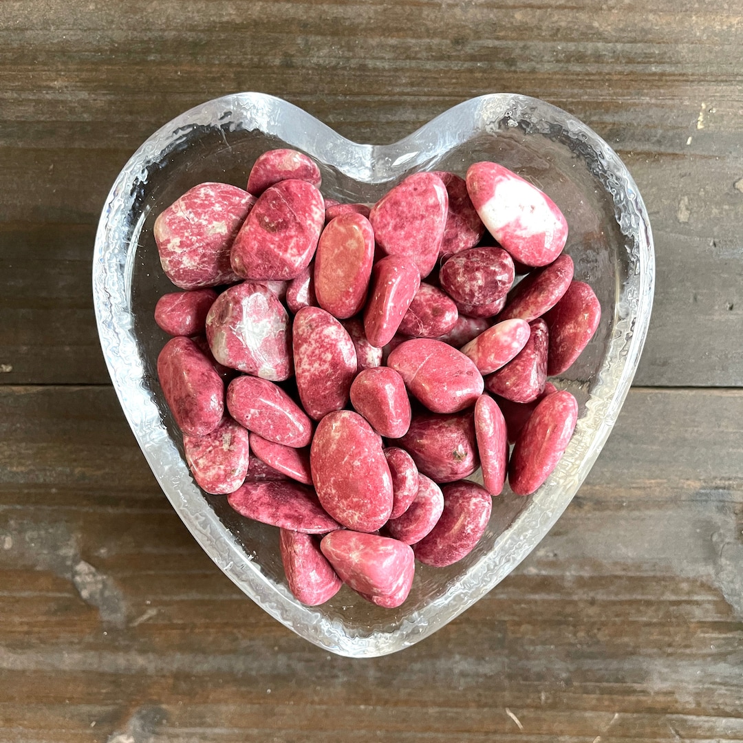 Small Thulite Tumbled Crystals - Etsy