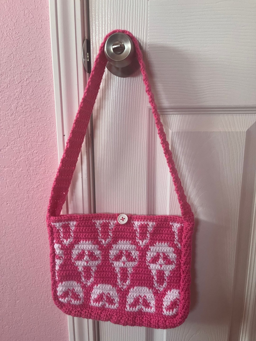 Pink Ghostface Crochet Bag - Etsy