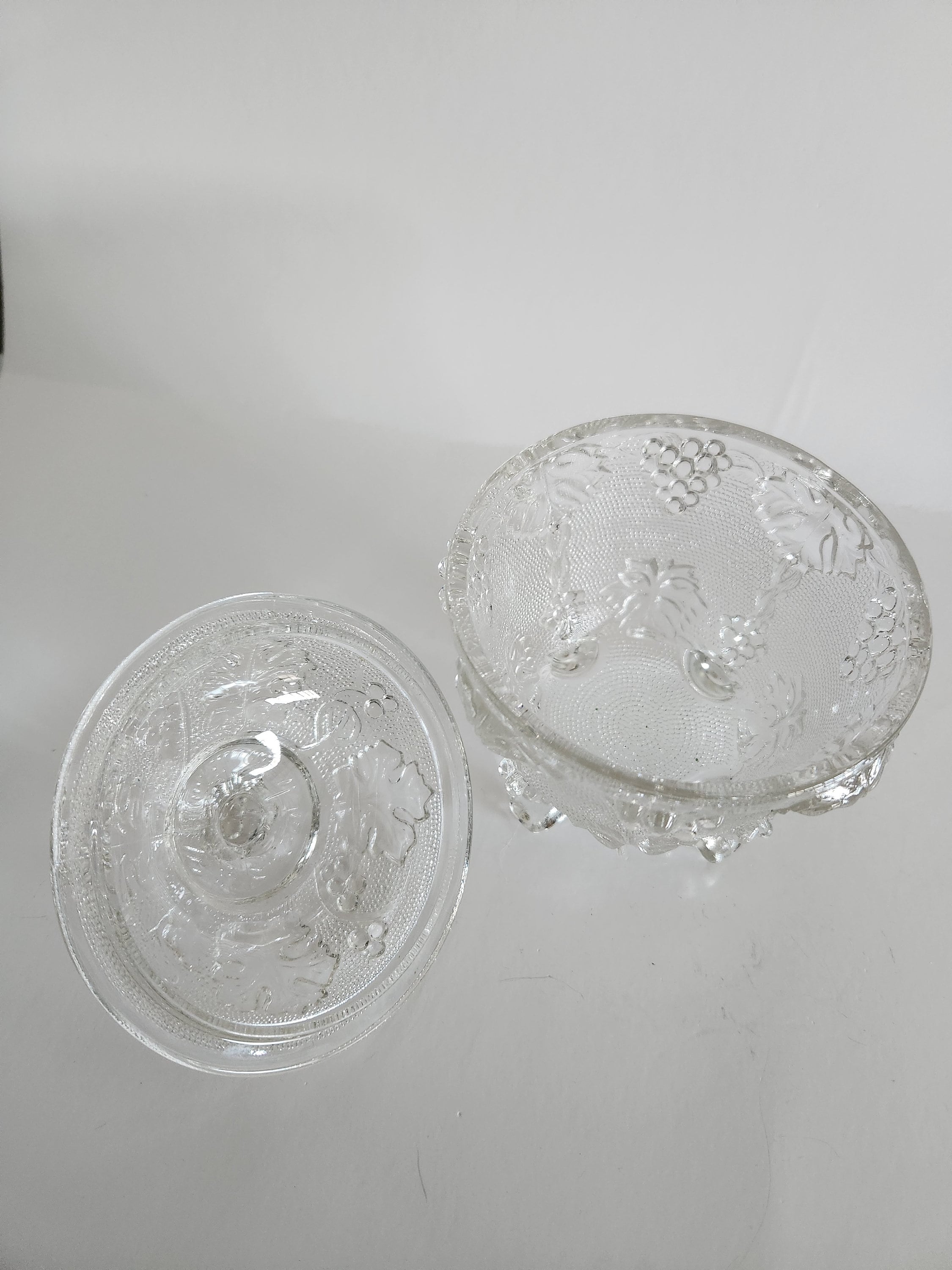 Vintage Frosted Jeanette Lidded Footed Glass Candy Jewelry Dish Sugar ...