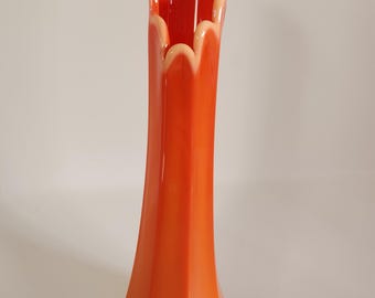 Vintage LE Smith Glass Simplicity Bittersweet Swung Vase - Etsy