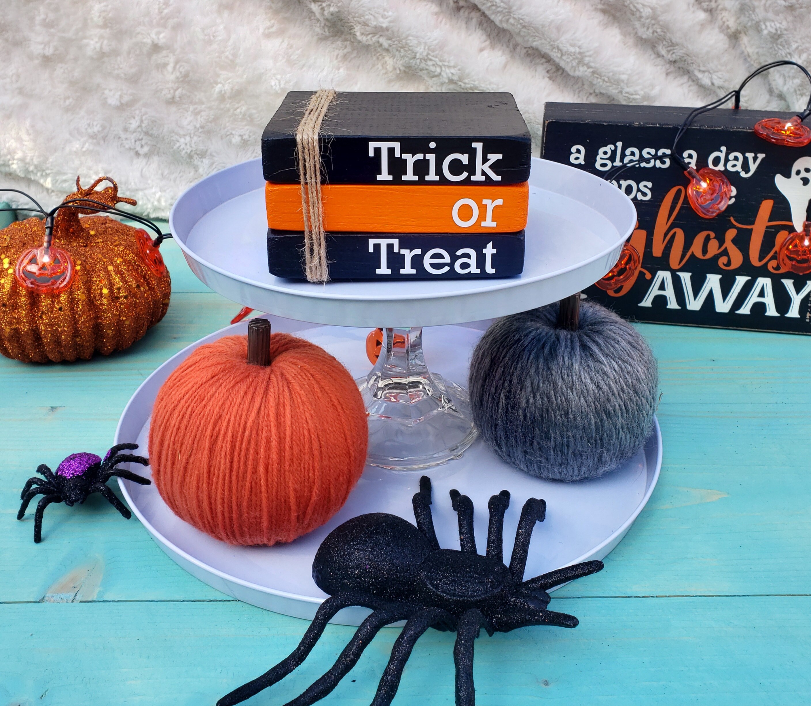 Halloween Mini Book Stack Trick or Treat Book Bundle Spooky - Etsy