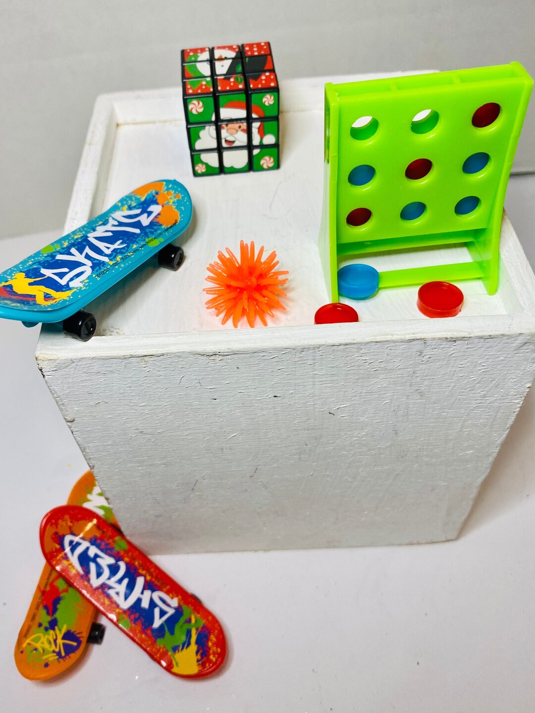 Elf Classic Games Elf 3 in A Row Miniature Connect Game Miniature Cube ...