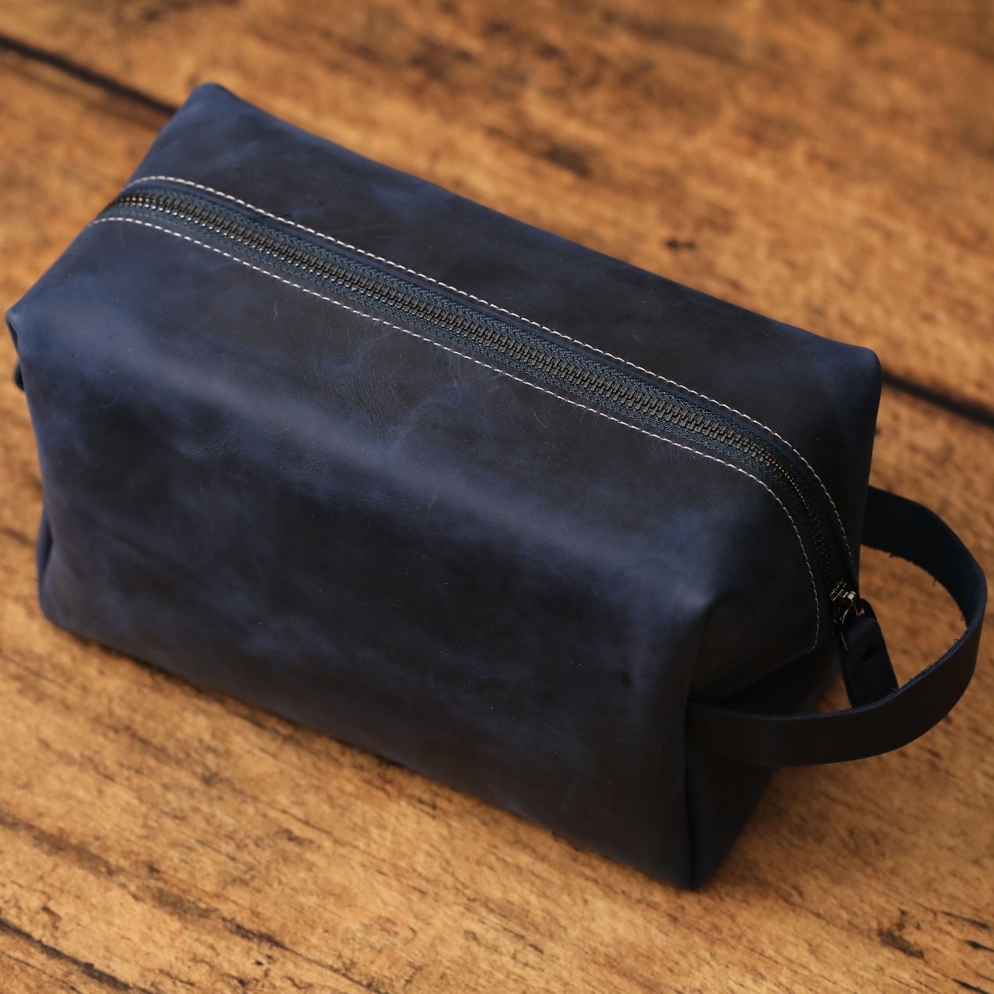 Men's Real Leather Dopp Kit, Custom Groomsman Gift, Men's Leather ...