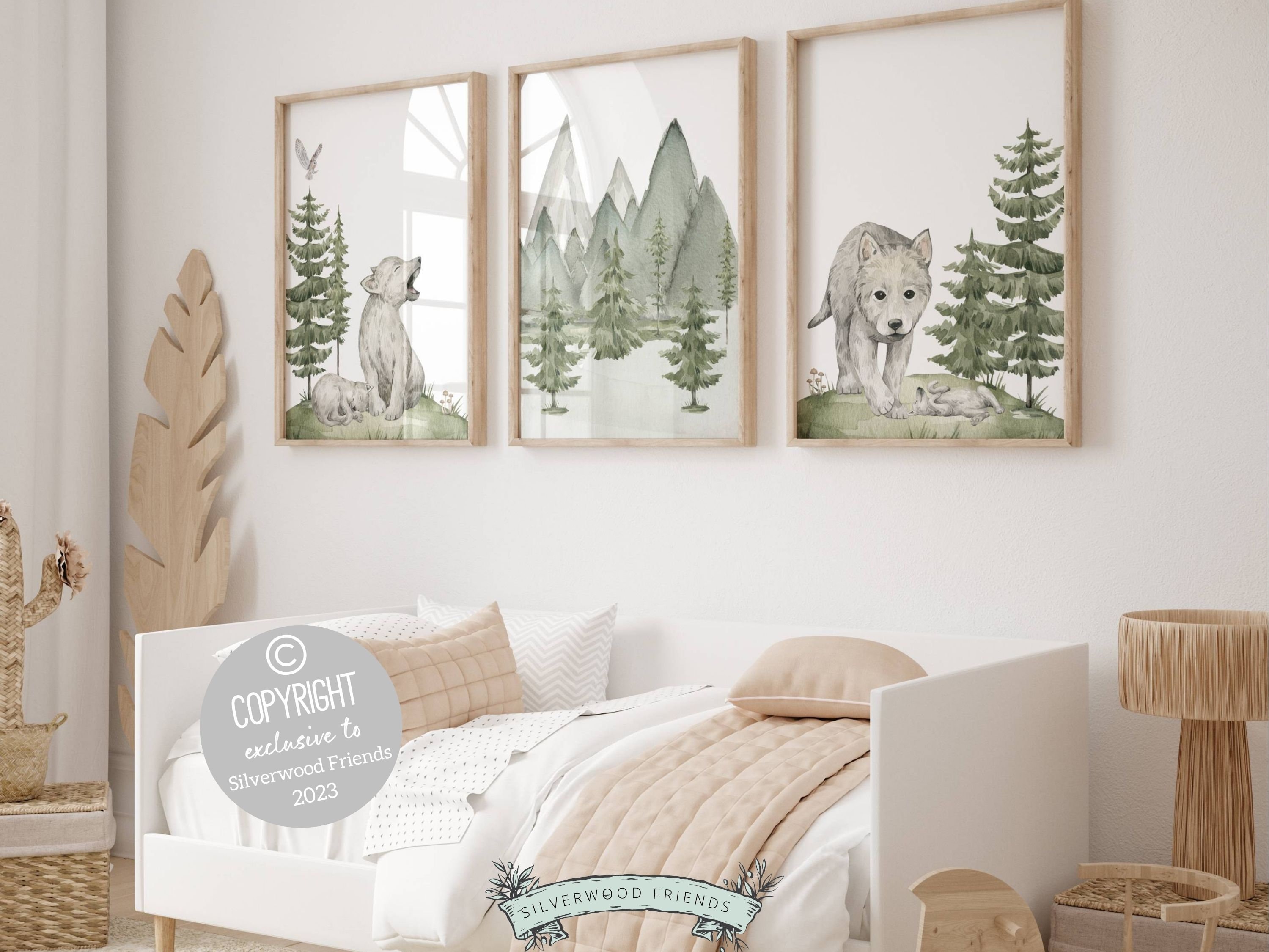 Wolf Themed Bedroom Wolf Den Suite (Accessible Shower) | Themed Suite