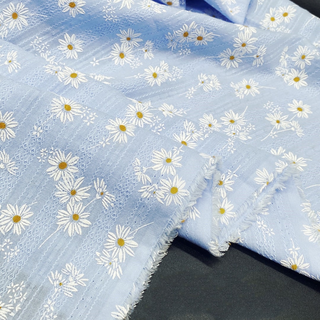 Daisy Fabric, Daisy Floral Print Cotton Fabric, Embroidery Cotton ...