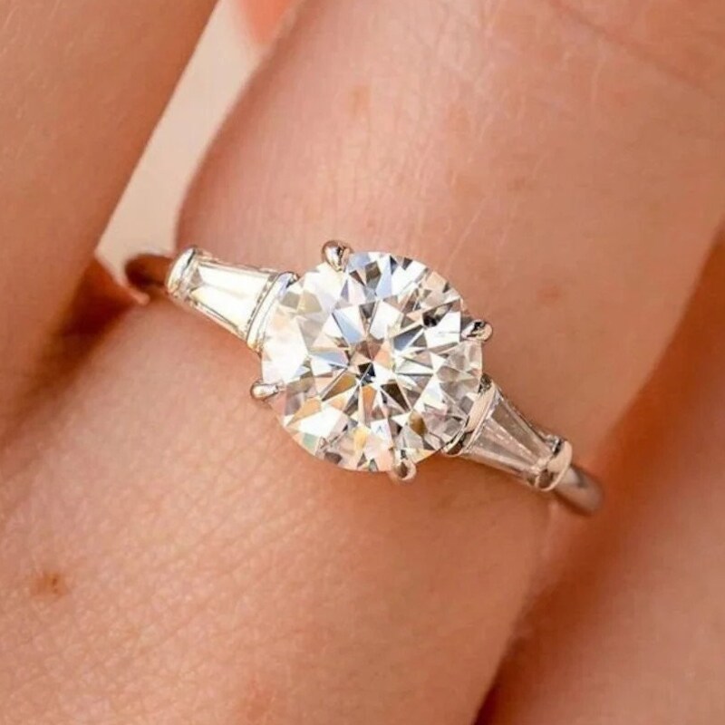 Round Stone Ring - Etsy