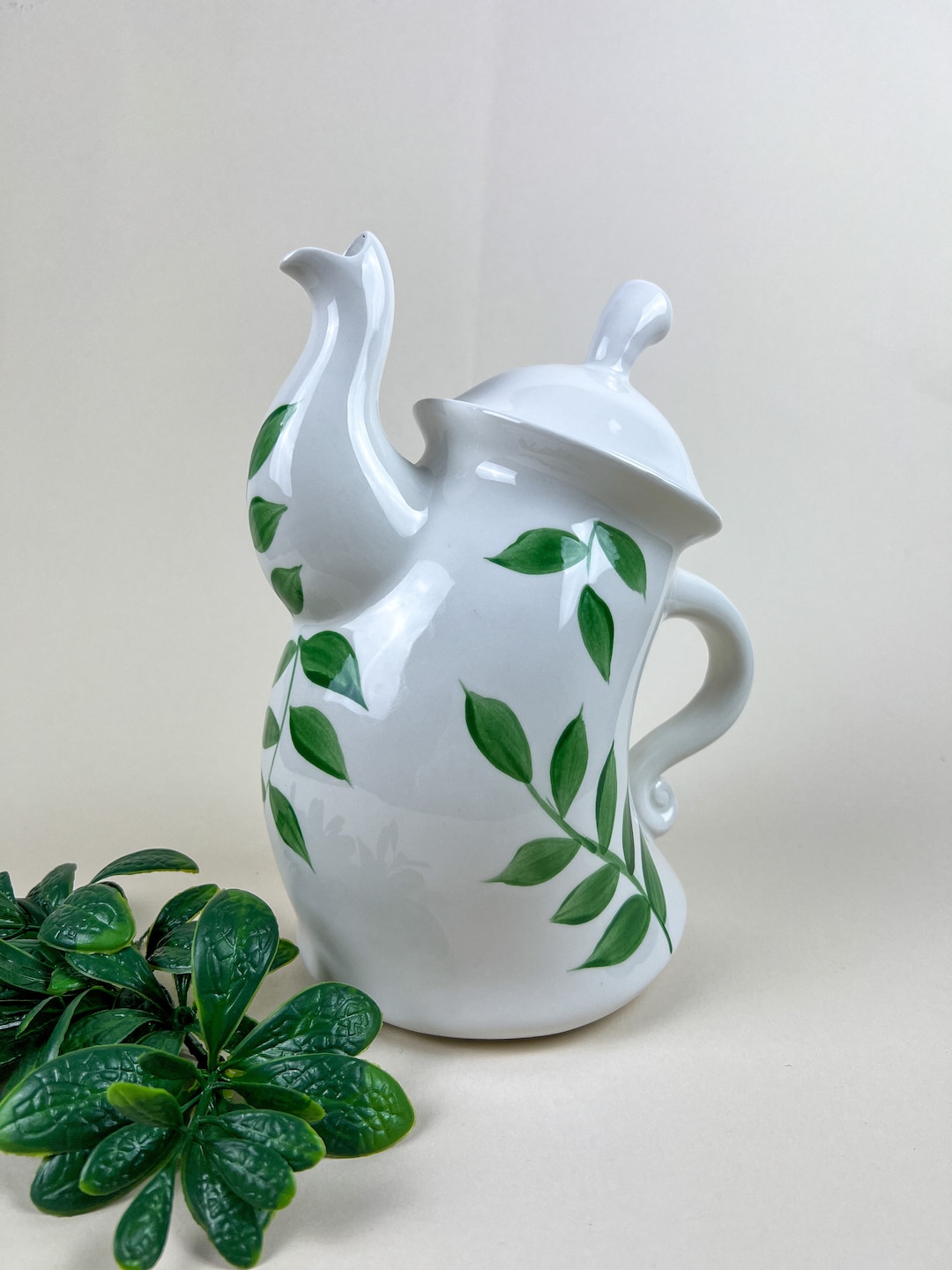 Ceramic Dancing Teapot / Tropical Teapot - Etsy