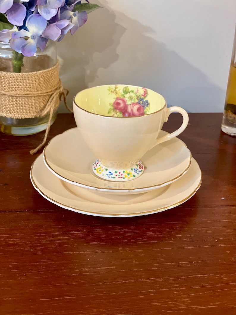 Old Foley Blue, Green & Cream With Yellow Floral Trios - Etsy