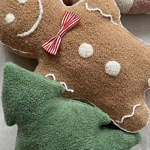 Plush Gingerbread Man Pillow, Christmas Pillow, Gingerbread Man Decor ...