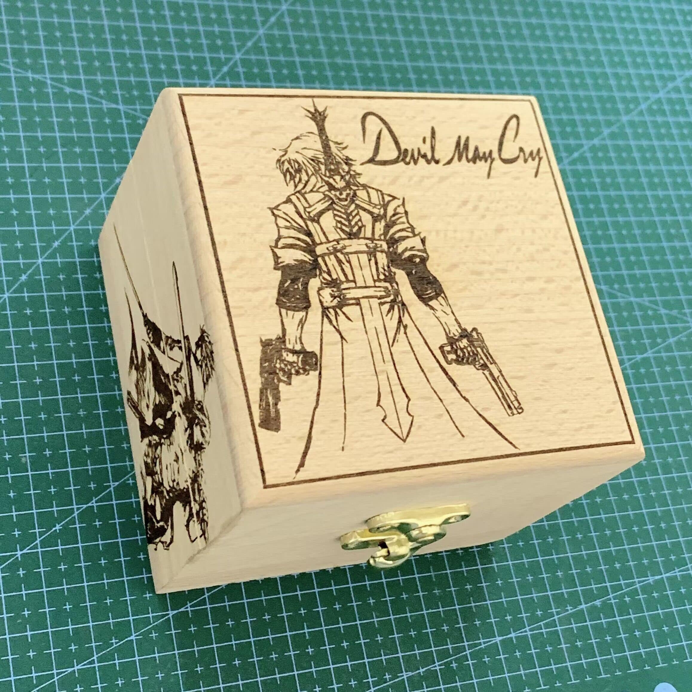 Devil May Cry Electronic Music Box DMC Dante Vergil | Echargeable USB ...