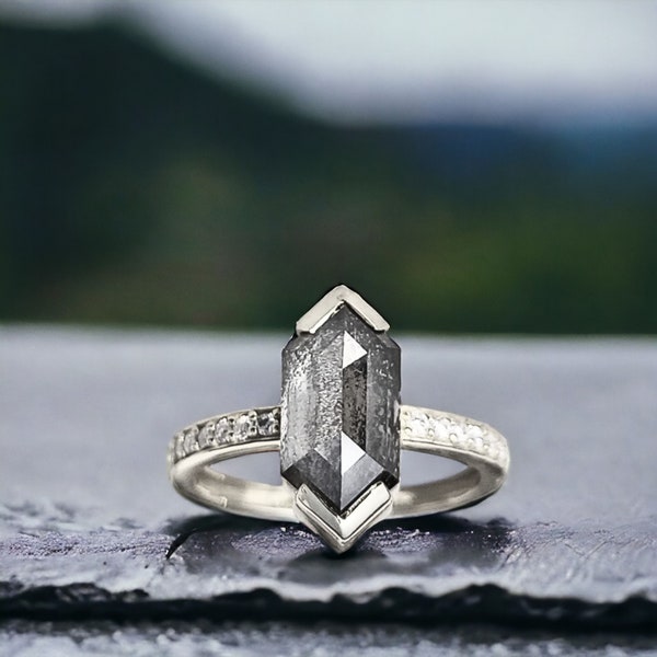 Rustic Diamond Ring - Etsy