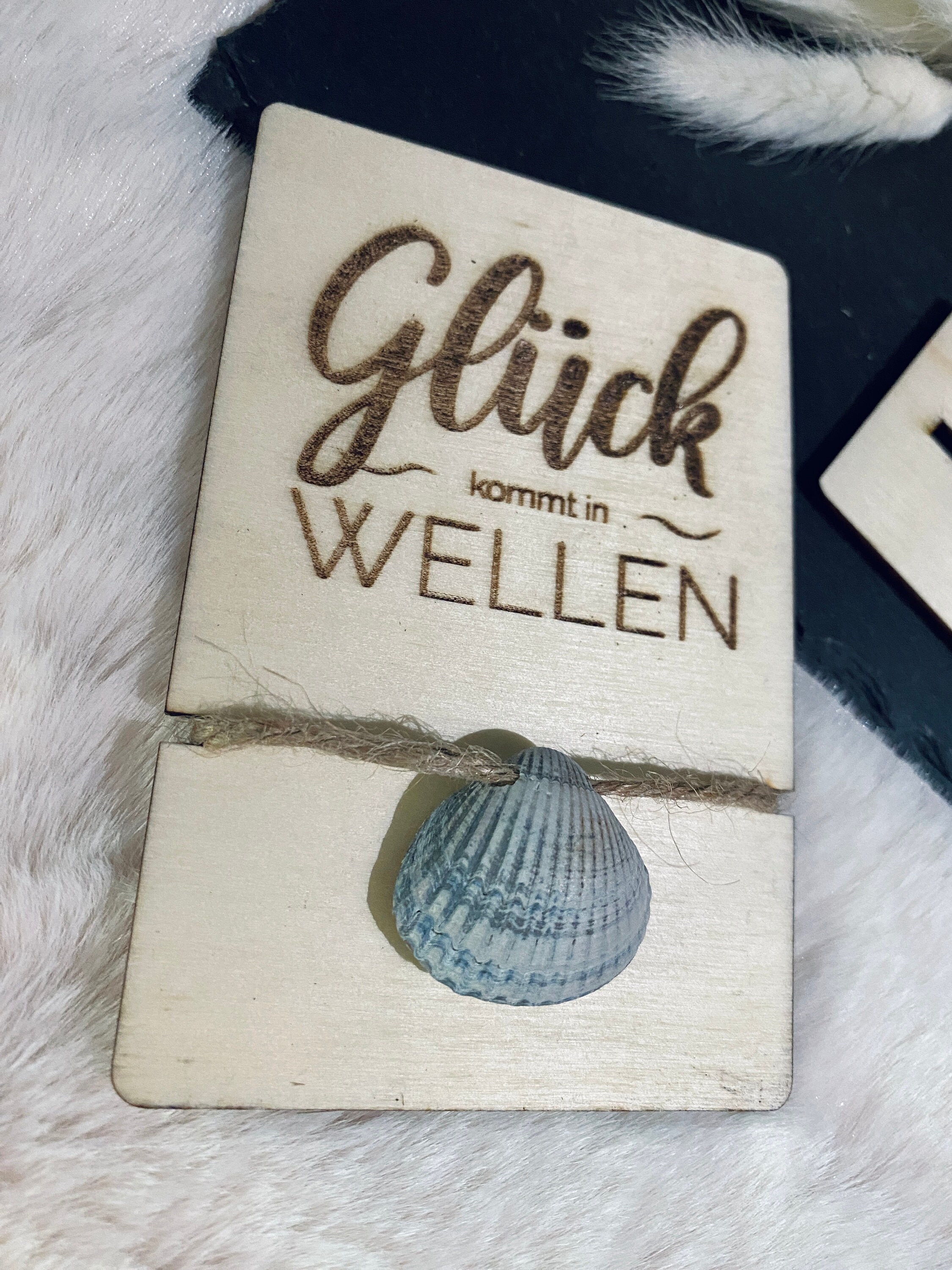 Standee Map Decoration Gift Idea Happiness Comes in Waves With Seashell ...