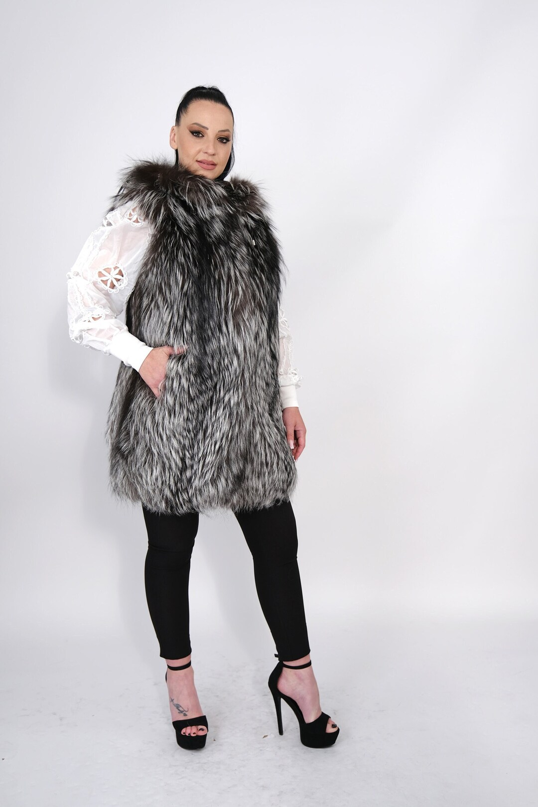 Fox Fur Vest With Hood: Arizante NAFA Scandinavian Fur, Lamb Leather ...