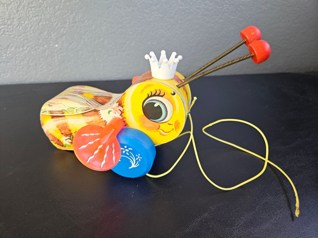 Queen Buzzy Bee Vintage Pull Toy Fisher Price - Etsy