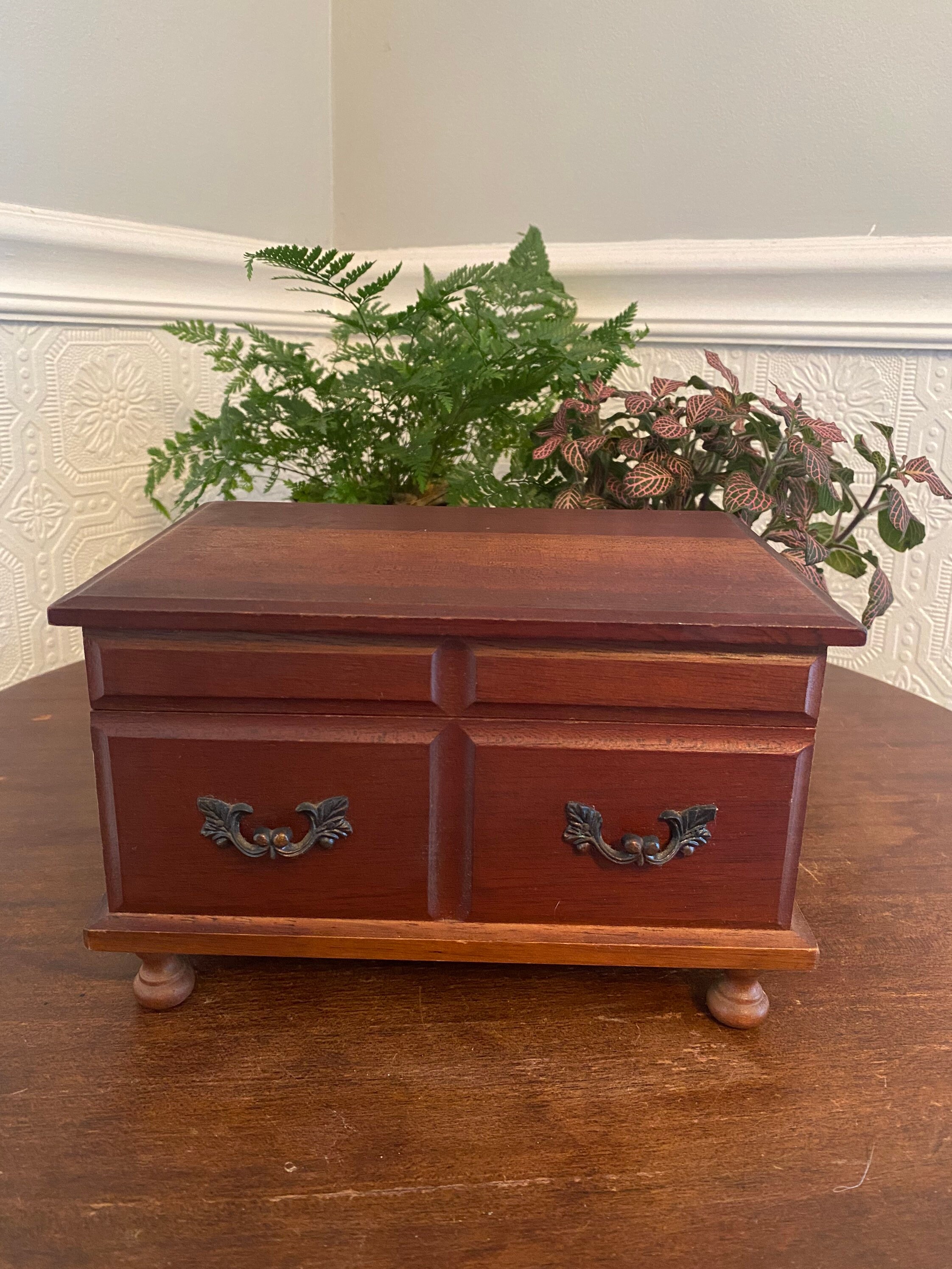 Vintage Wooden Jewelry Music Box 1950s 1960s Red Velvet Lining Rare ...