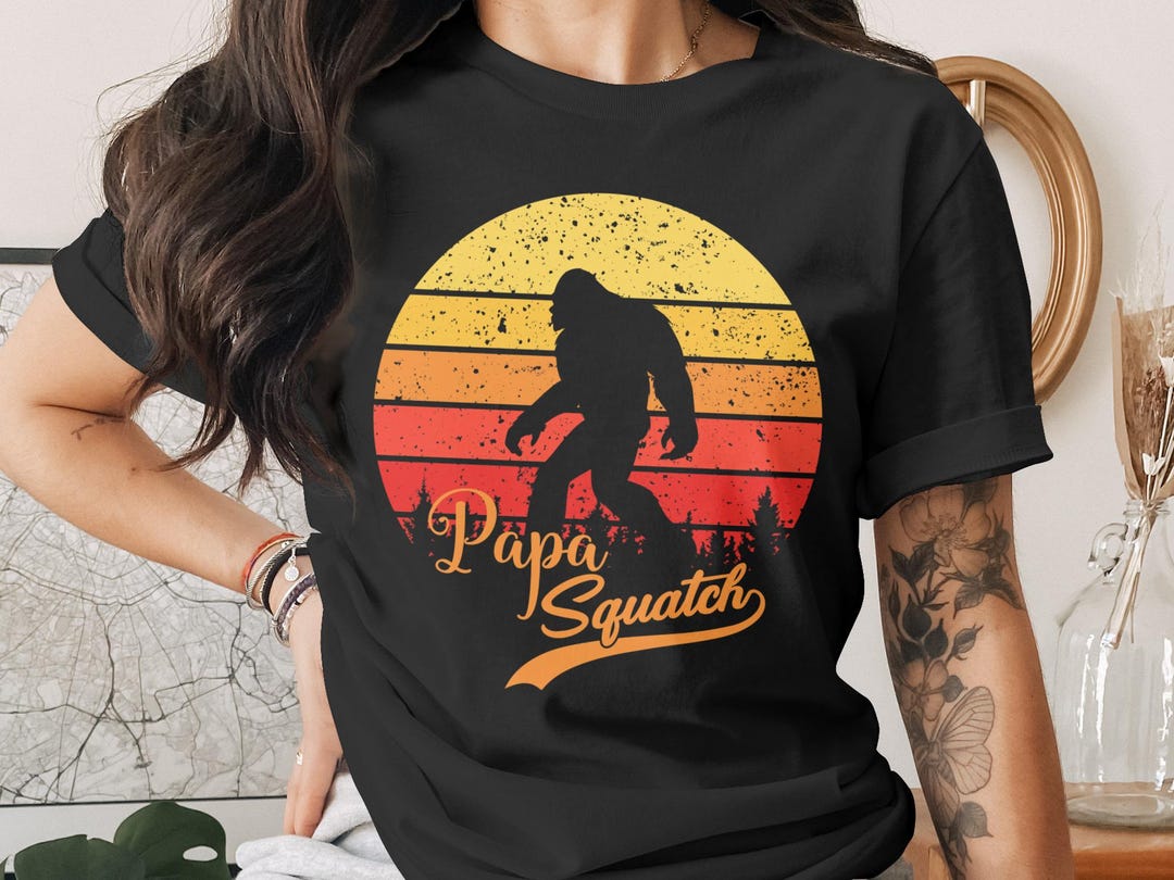 Papa Squatch T-shirt, Bigfoot Shirt, Comfort Colors, Retro Sasquatch ...