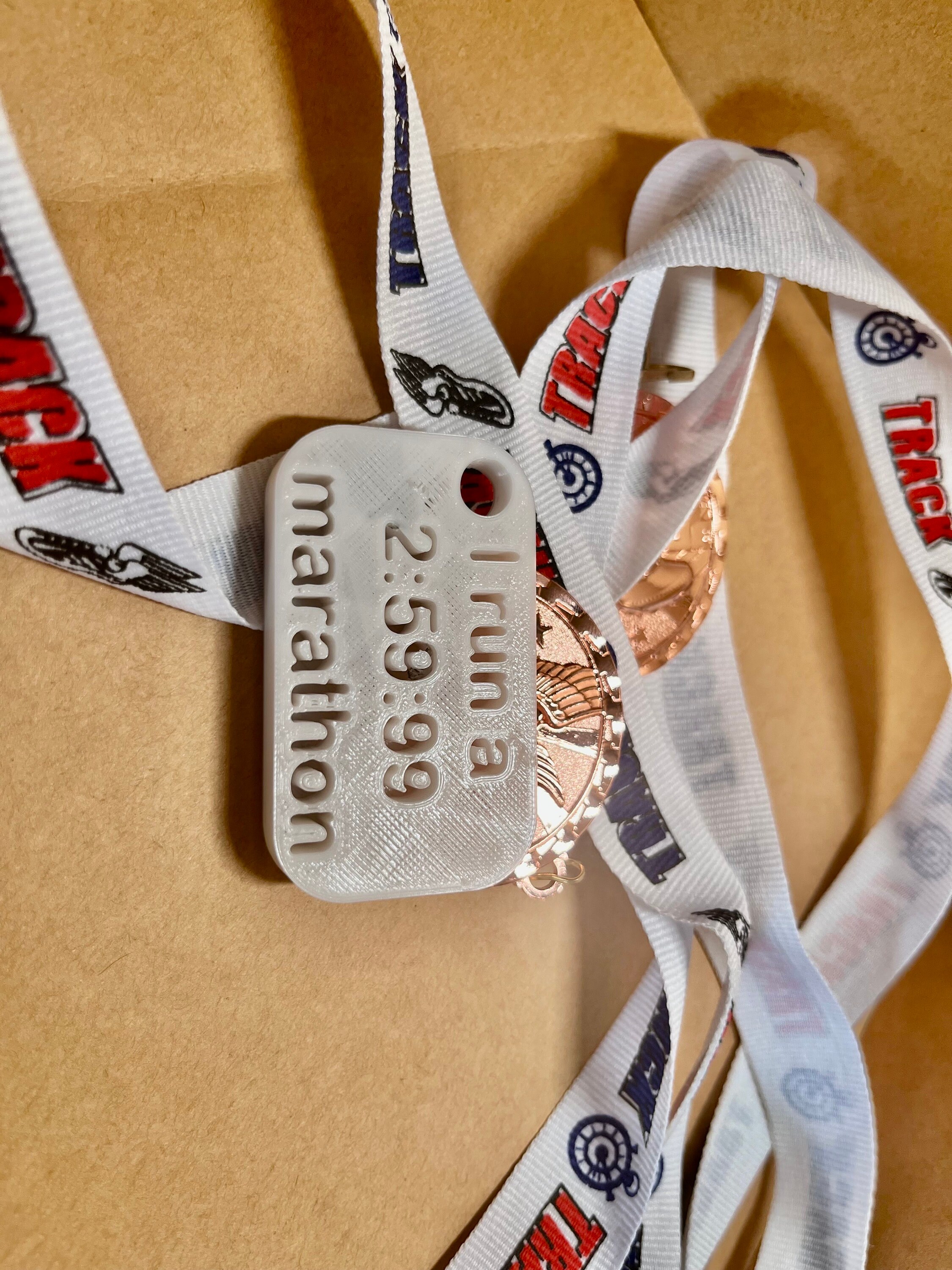 CUSTOM/PERSONALIZED Runner Personal Record Keychain Charm - Etsy