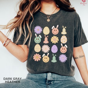 Easter Smiley Faces T-shirt Retro Easter Shirt Peeps T-shirt Outfit for ...