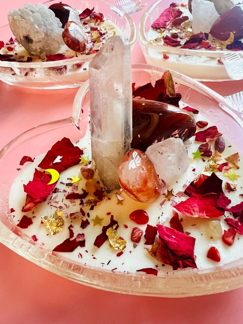 Valentine’s Vintage, Wickless Candle With Crystals & Rose Petals ...