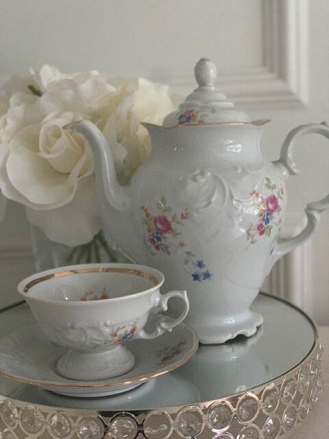 Rare Wawel Footed Teacup & Saucer Sets Wide Mouth Shabby - Etsy