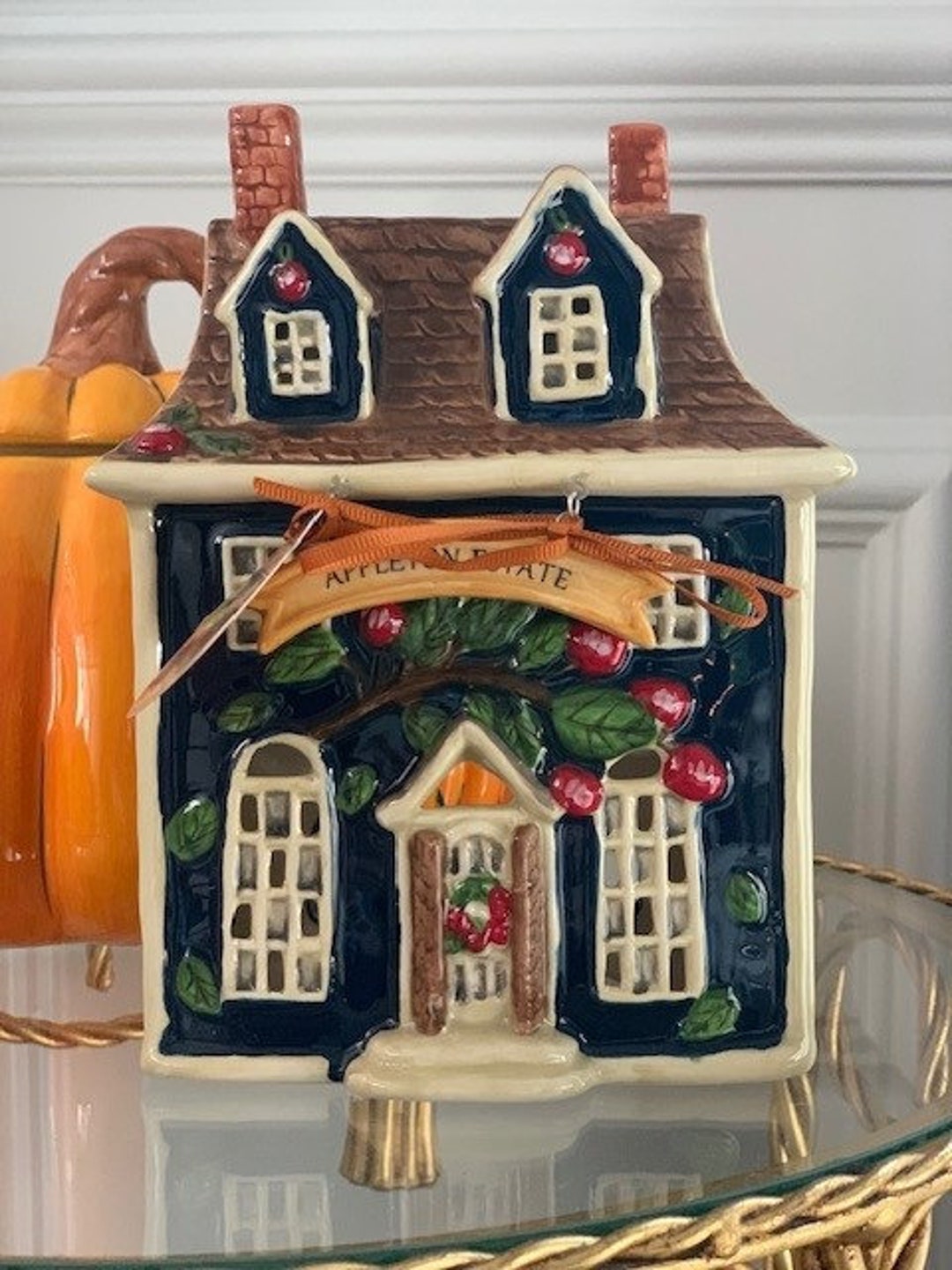 Blue Sky Thanksgiving Appleton Estate Inn |cozy Autumn Luminary W ...