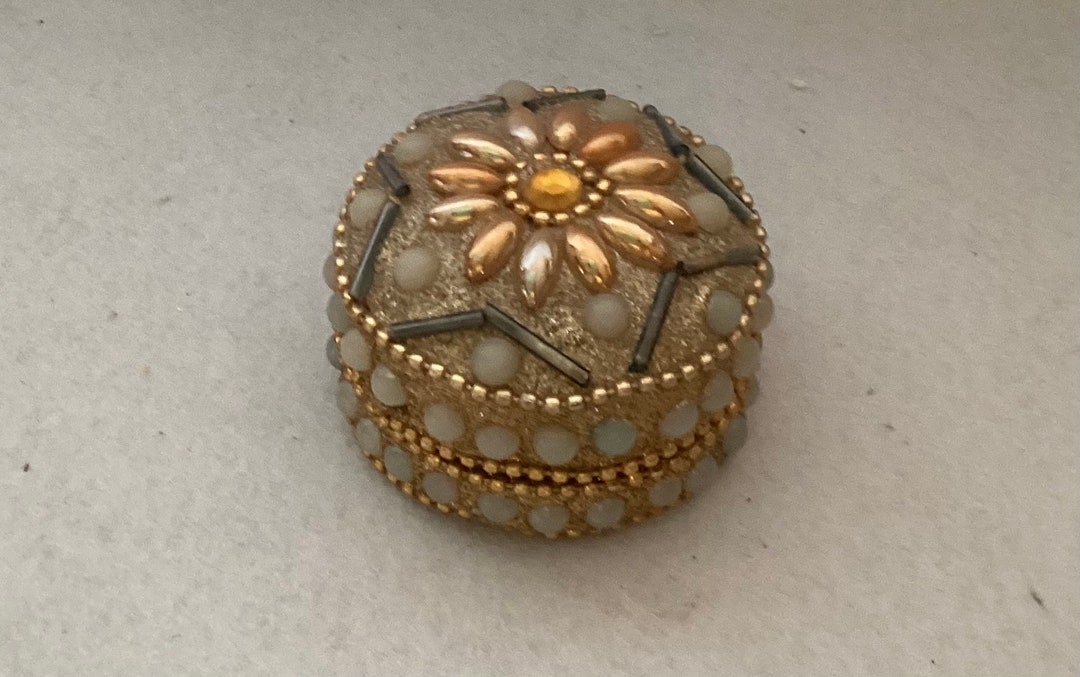 Jeweled Nesting Pill Boxes Set 2 Pill Boxes Included - Etsy