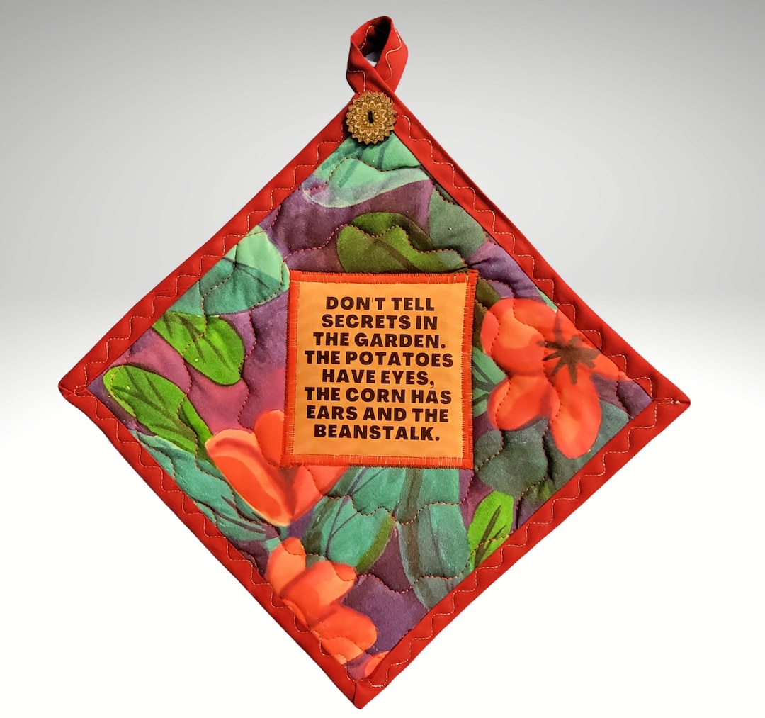 Pot Holder, Haute Holder, With Insulbrite in the Middle Secrets in the ...