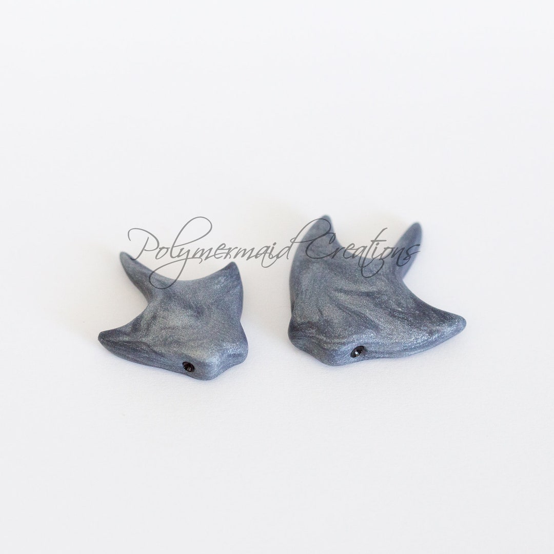 Tiny Stingray/ Manta Ray - Miniature Polymer Clay Figure - Etsy