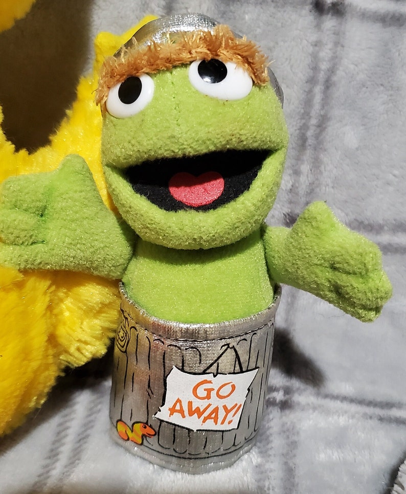 GUND Sesame Street BIG BIRD 075350, Oscar the Grouch 075939, Snuffy ...