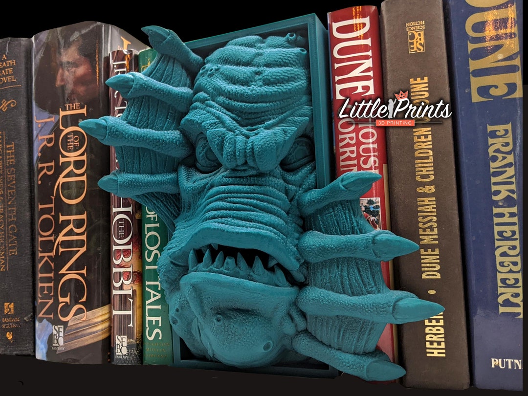 Swamp Monster Book Nook: Discover Enchanting Fantasy Horror Magic ...