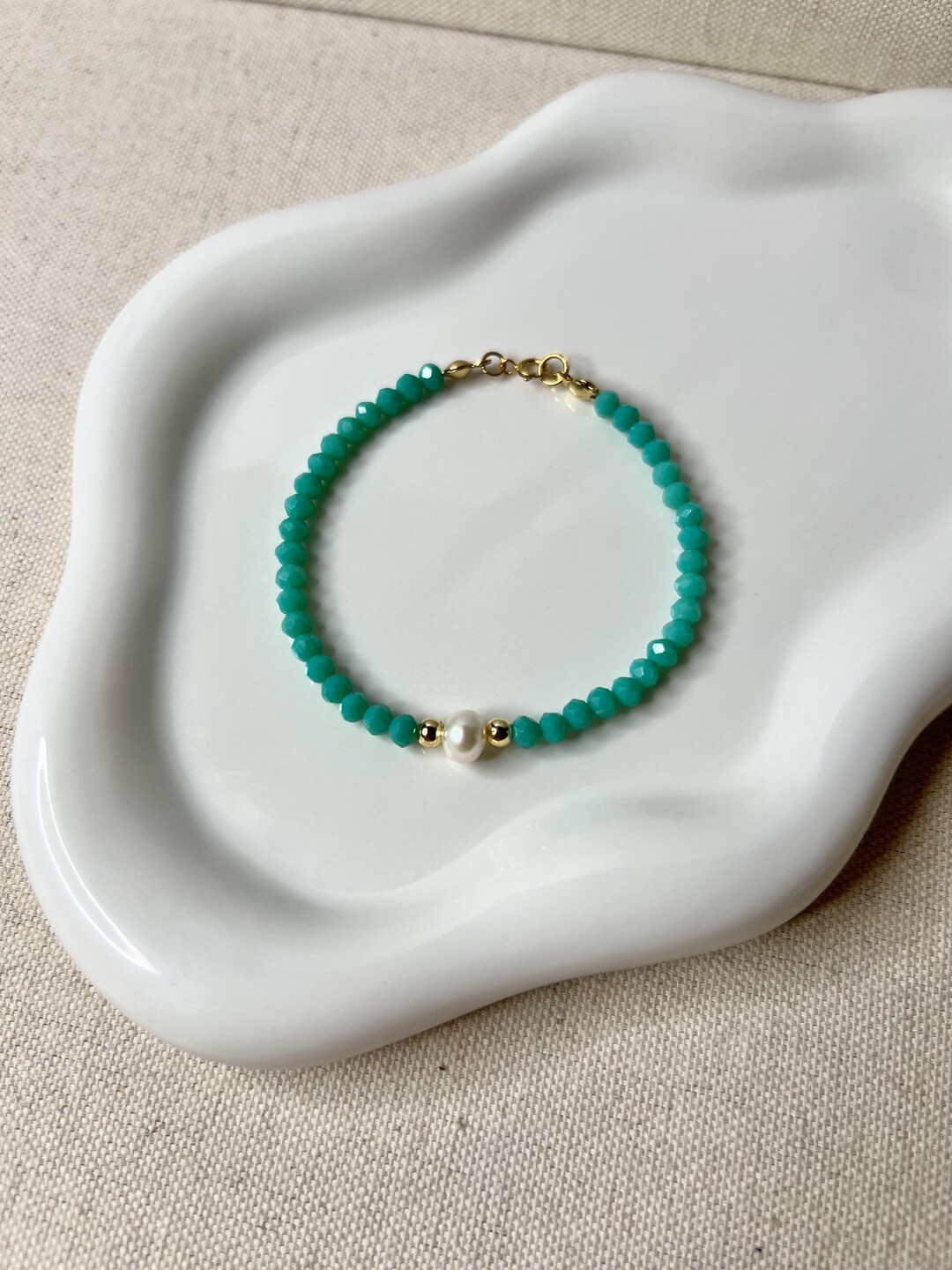 Marissa Bracelet | Sage Crystal Glass Bracelet With Freshwater Pearl ...