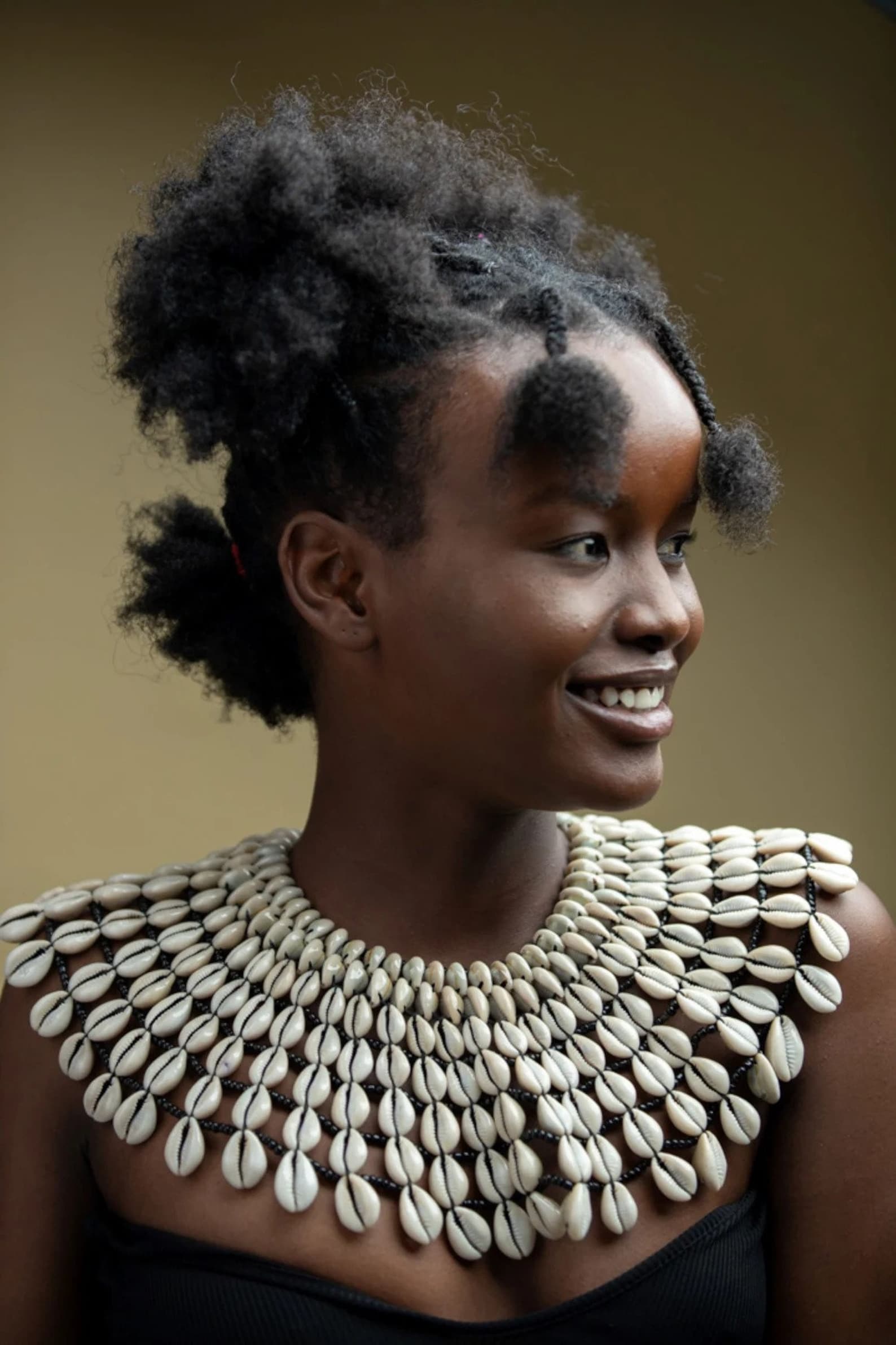 Cowrie Shell African Handmade Necklace |chunky |ethnic |tribal |unique ...