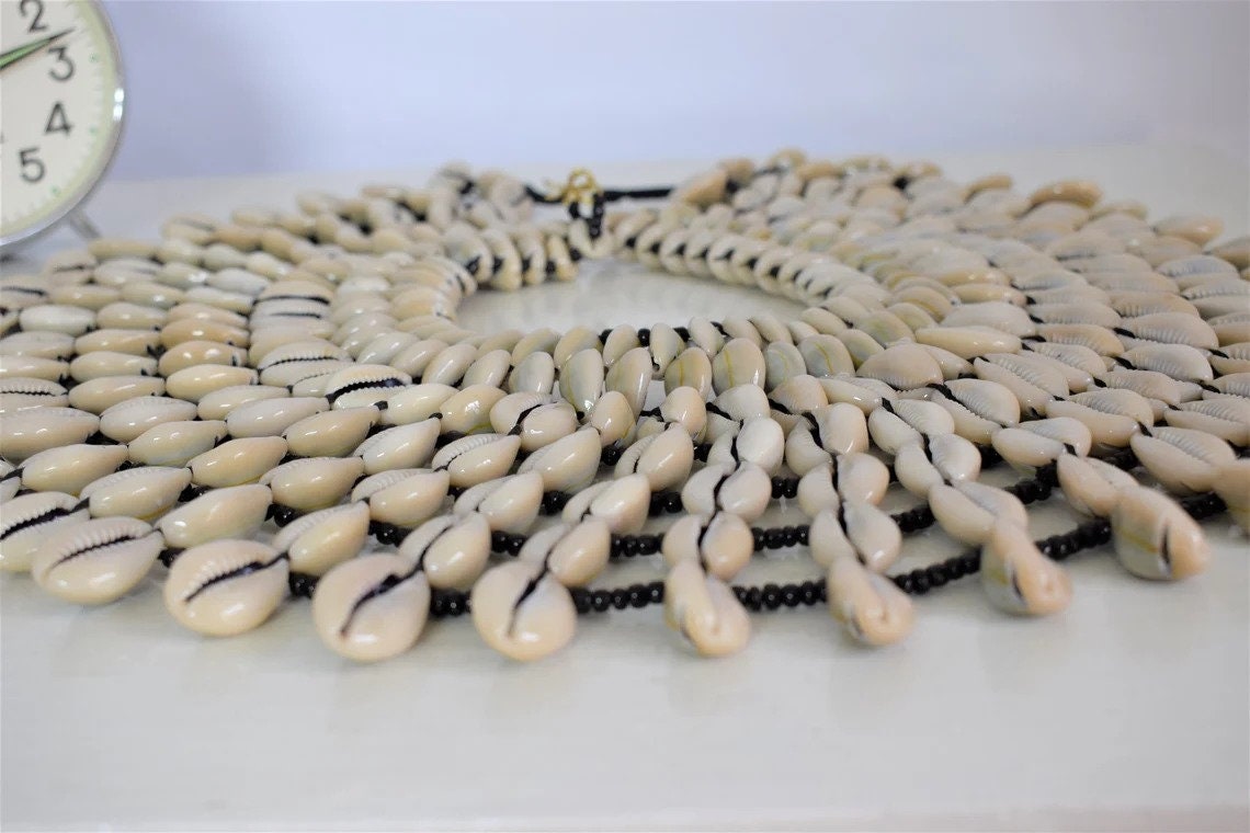 Cowrie Shell African Handmade Necklace chunky ethnic tribal - Etsy