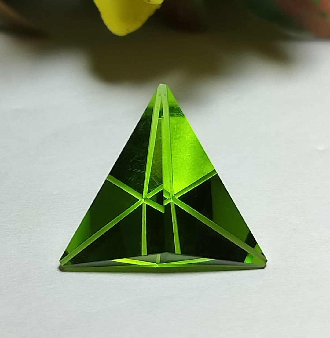 Visual Effect Cut AAA Quality Lab Created Green Topaz Triangle Shape ...